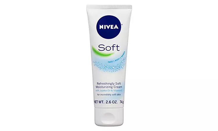 بهترین مرطوب کننده صورت زمستانی Nivea soft moisture