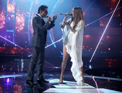 Jennifer Lopez Marc Anthony rilato geedzeco infanoj amikeco kantante ĉe latinaj grammys