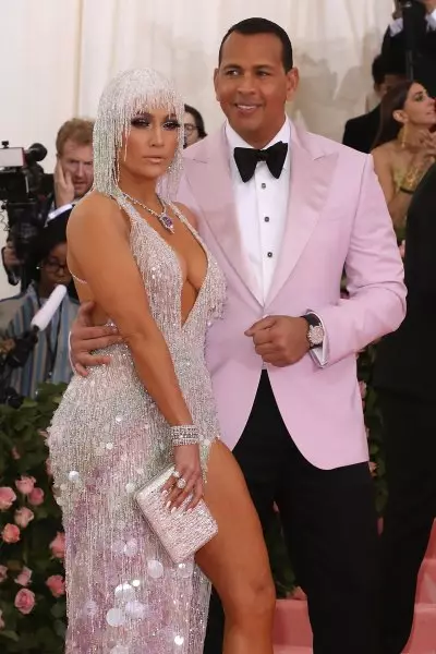 Alex Rodriguez Jennifer Lopez 2019 bertemu pernikahan pertunangan hubungan gala