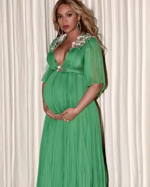 Beyonce baby bump twins 2