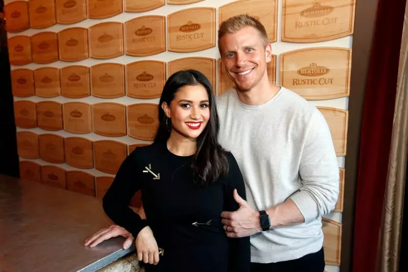 Dyrast Bachelor Nation förlovningsringar Catherine Giudici Sean Lowe