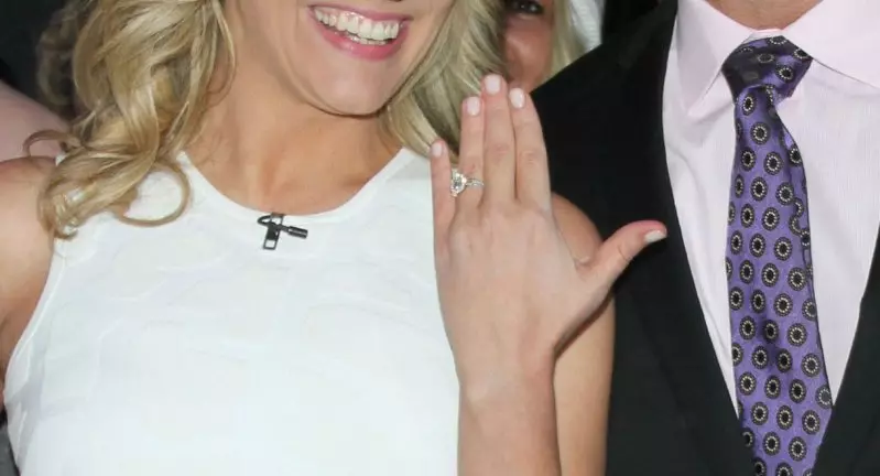Najdroższe pierścionki zaręczynowe licencjackie Chris Soules i Whitney Bischoff