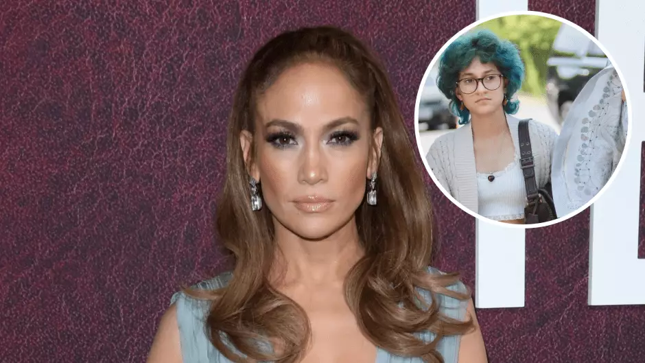 Aṣa Ọmọbinrin Jennifer Lopez Emme Ṣe 'Edgier' Ju Mama lọ