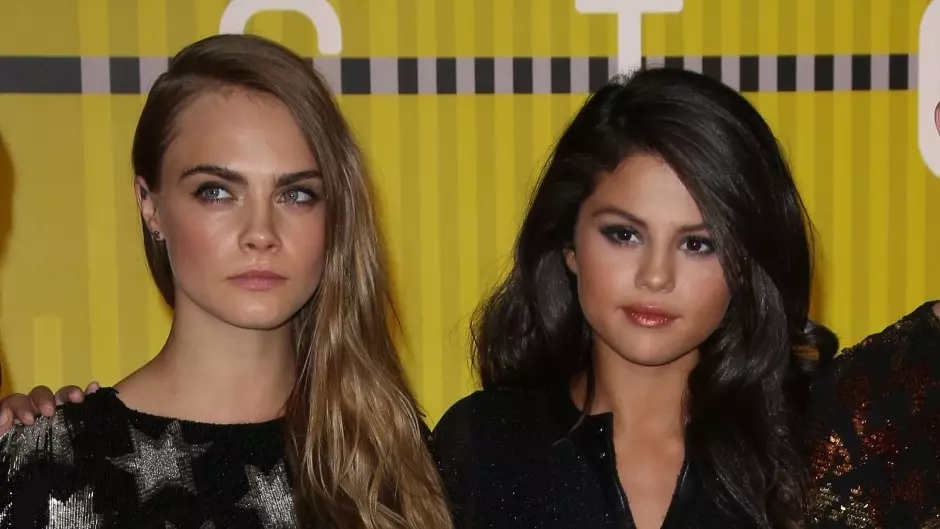 Cara Delevingne e Selena Gomez estão na segunda temporada de 'Only Murders'