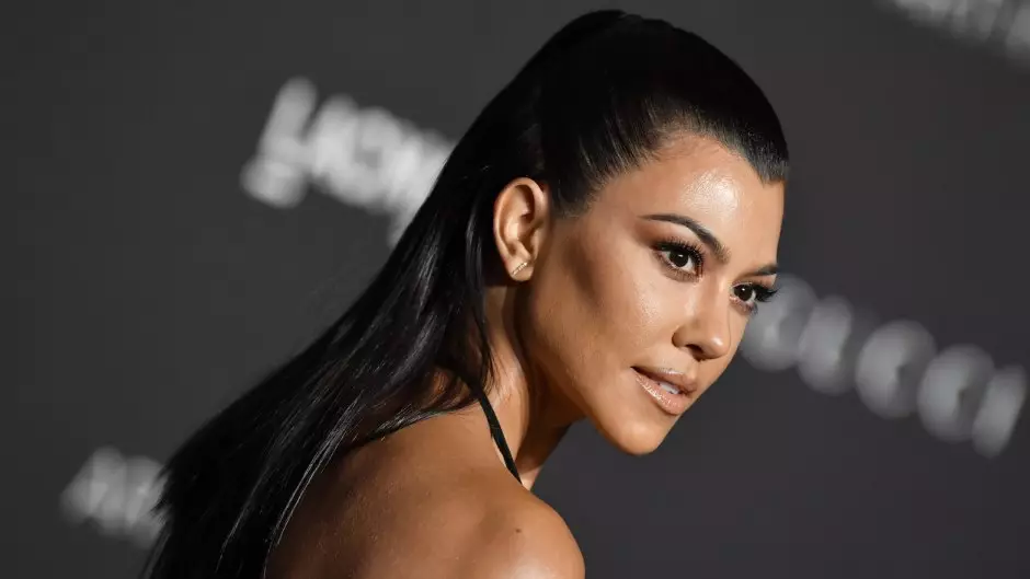 Riġel Kourtney Kardashian ħruq