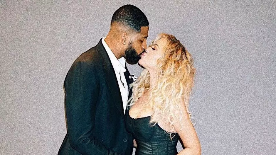 U-Khloe kardashian woyika u-tristan thompson ukukopela kwakhona