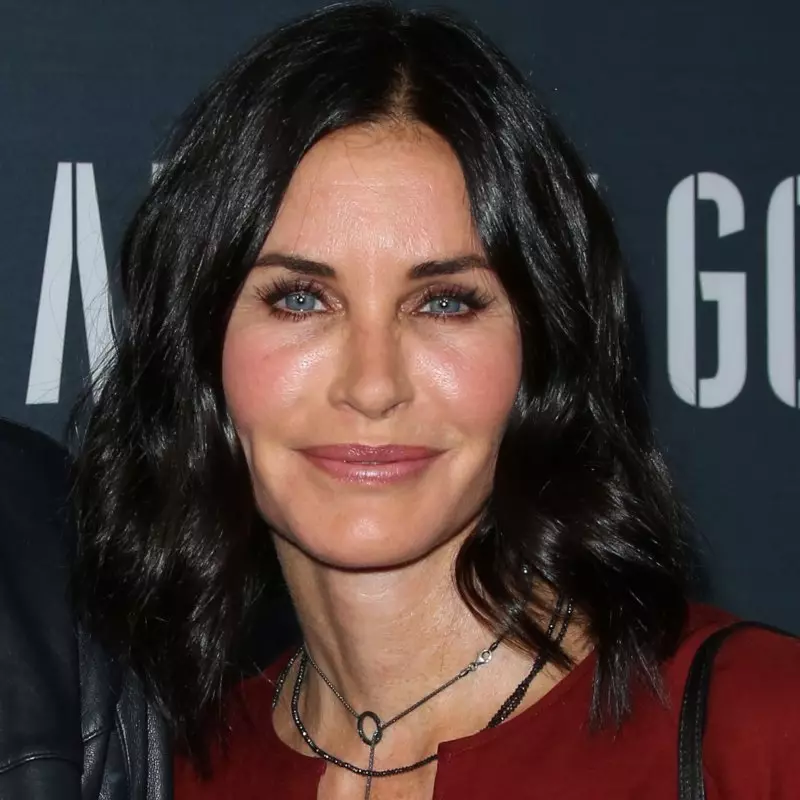 Kirurġija plastika Courteney Cox 4