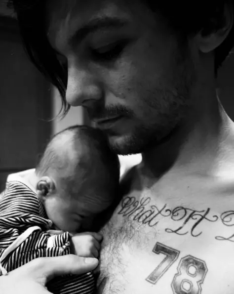 Louis tomlinson sanggol na anak