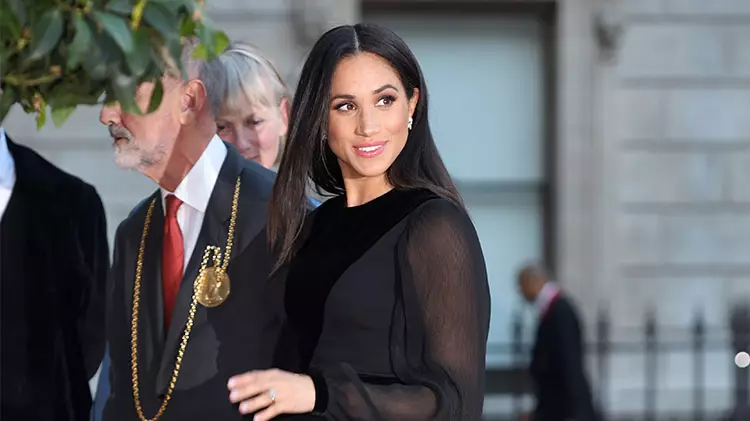 Meghan markle kapatid na si samantha london