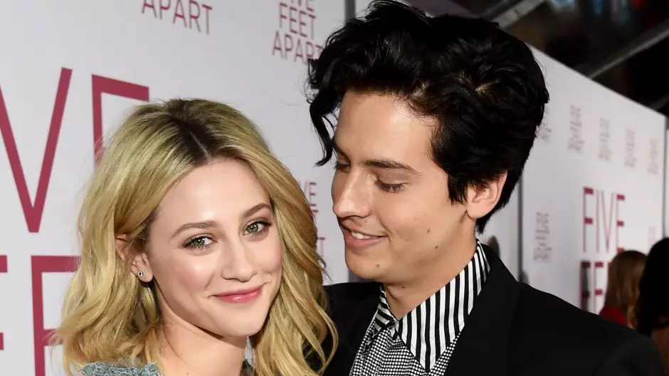 Cole Sprouse Gushes Leuwih Kabogoh Lili Reinhart