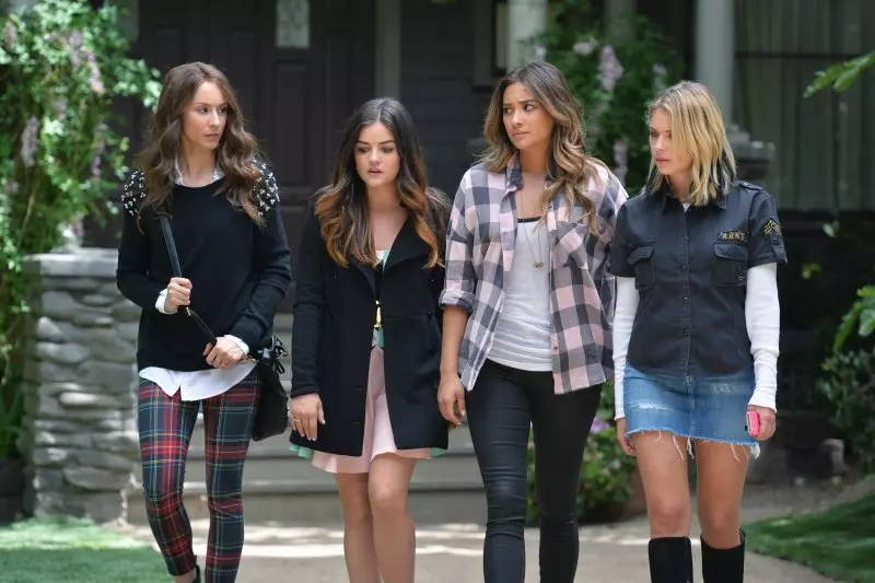 Pretty little liars seizoen seis