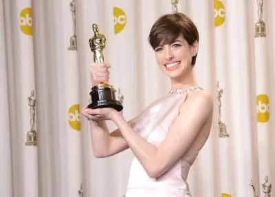 Oscar di Anne Hathaway