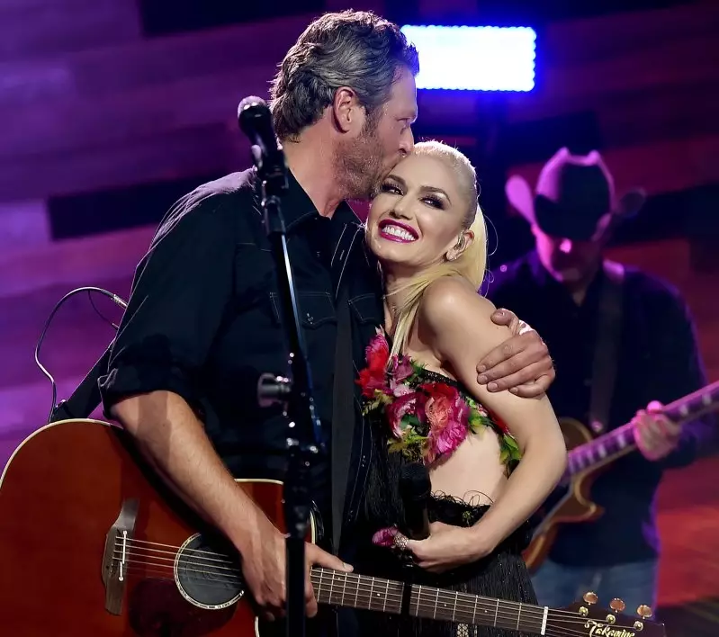 Gwen stefani blake shelton 4