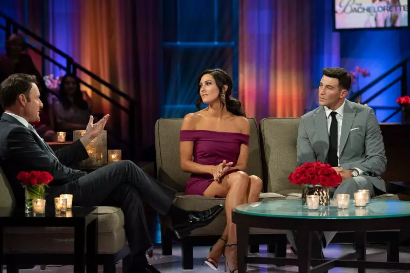 U-Becca Kufrin noBlake bathetha kwi-bachelorette finale