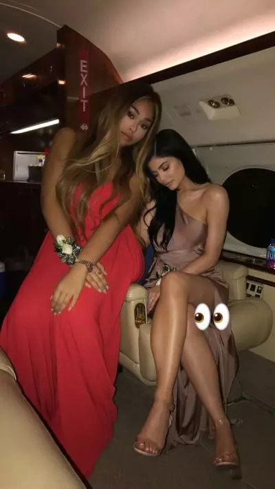 kylie jenner jordyn woods balul de absolvire