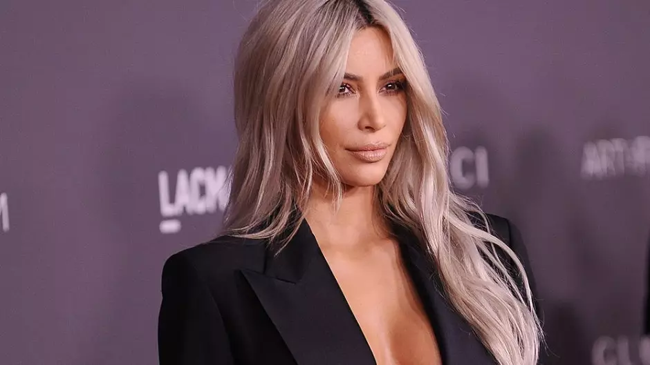 Kim Kardashian surrogat