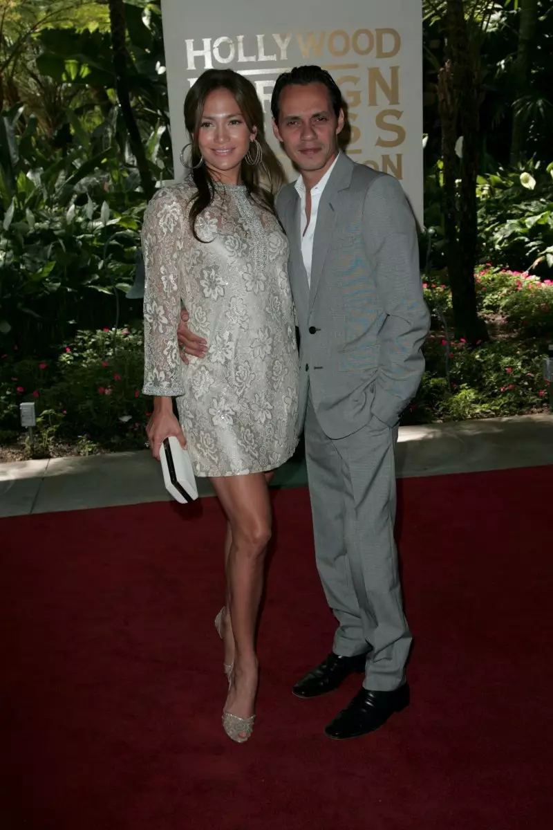 Fotografije Jennifer Lopez med nosečnostjo z dvojčkoma Maxom, Emme 2
