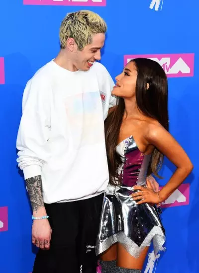 ariana grande pete davidson