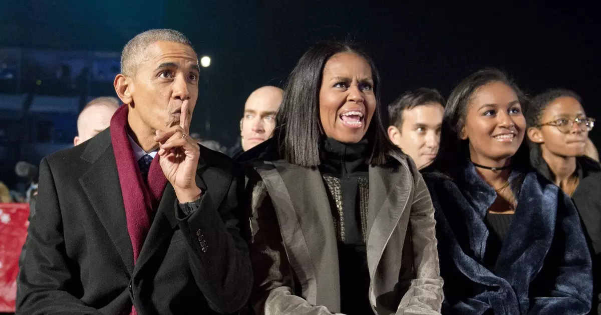 Sasha Obama o'sha paytda va hozir: yillar davomida birinchi qizining fotosuratlari