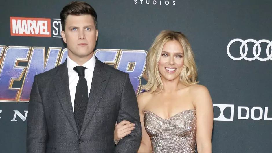 Scarlett Johansson Mengungkapkan Jika Dia Akan Berkencan dengan Suami Colin Jost di Sekolah Menengah