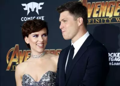 Scarlett Johansson Ta Bayyana Idan Ta Zama Mijinta Colin Jost a Makarantar Sakandare