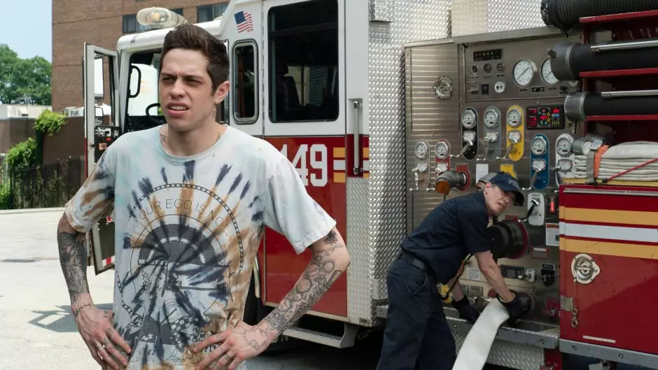 Kodi Pete Davidson Anadziwika Bwanji? Stand Up Comedy, MTV ndi 'SNL'