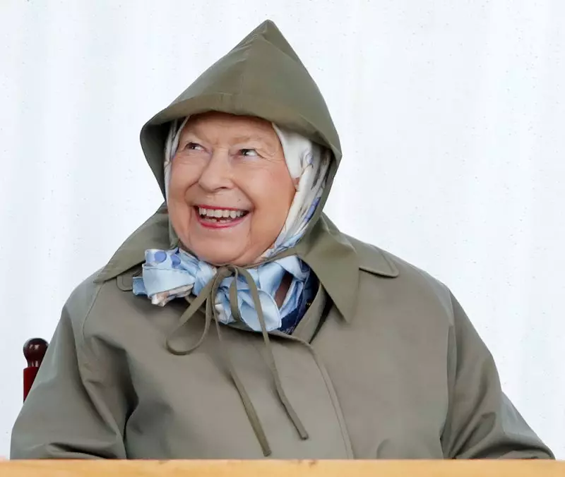 La reina Isabel a l'espectacle de cavalls reial de Windsor