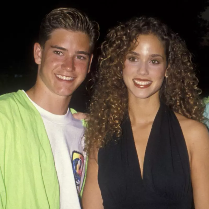 Mark paul gosselaar elizabeth Berkley