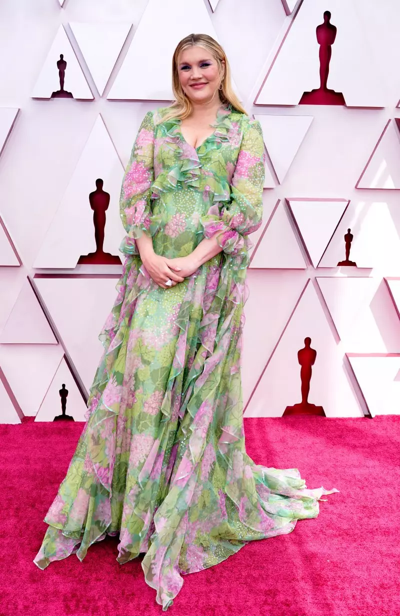 emerald-fennell-best-worst-dressed-oscars-2021