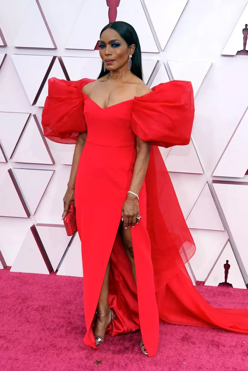 angela-bassett-bäst-sämst-klädda-oscars-2021