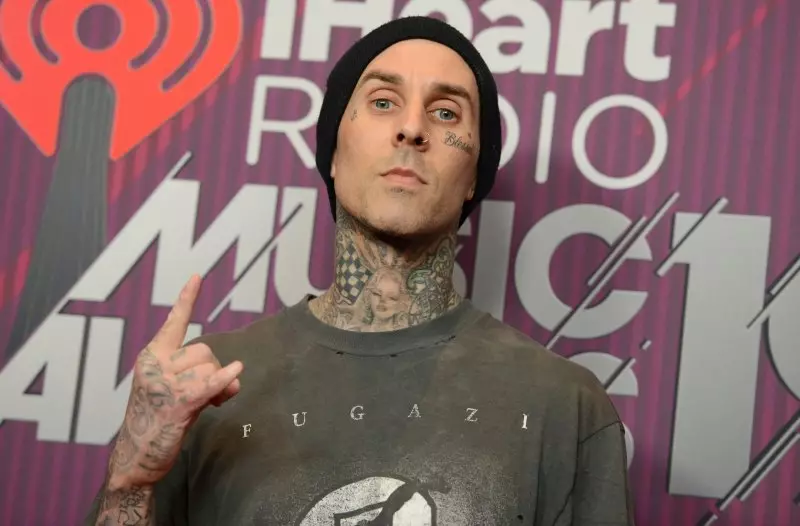 Travis Barker's Dating History: Ex-Wives Shanna, Melissa ug Daghan pa