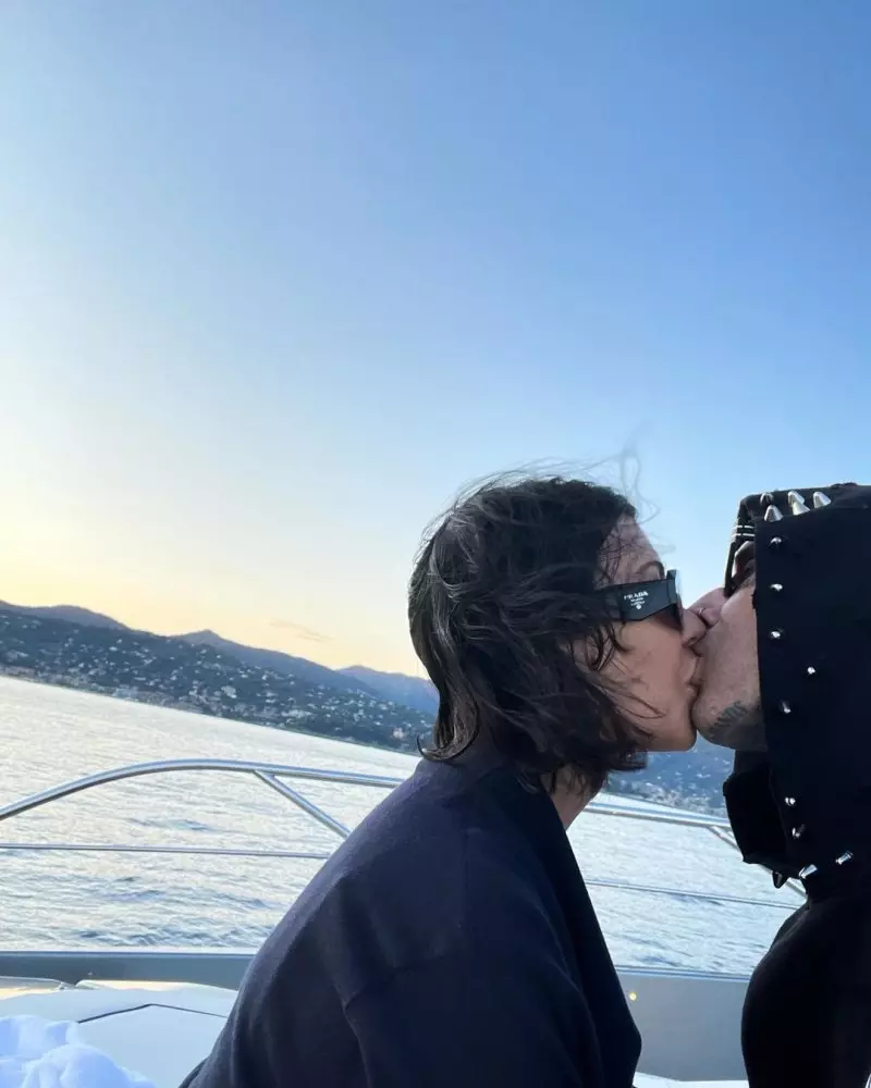 Kourtney Kardashian Travis Barker sødeste billeder Italien 4