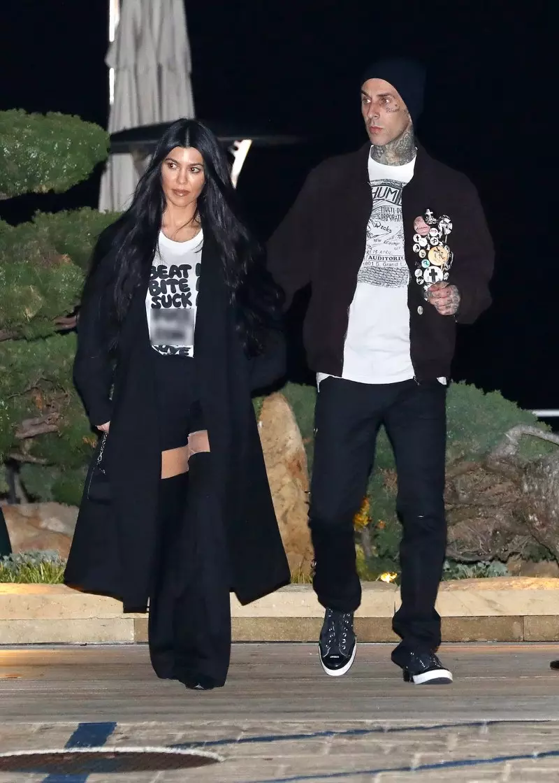 Kourtney Kardashian og kæresten Travis Barker blev set på romantisk middag på Nobu