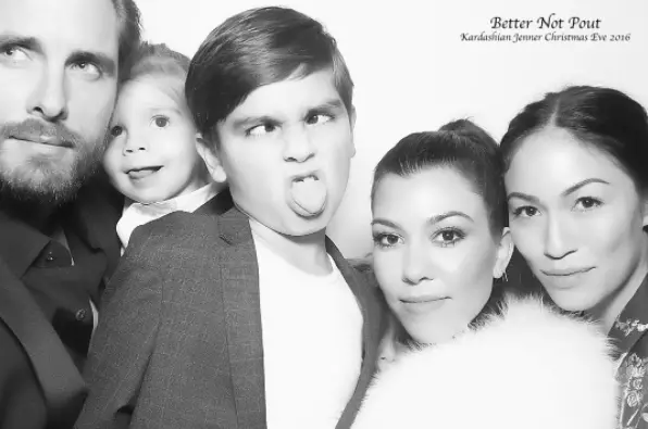 Kourtney dan Scott dan anak-anak mereka bersama