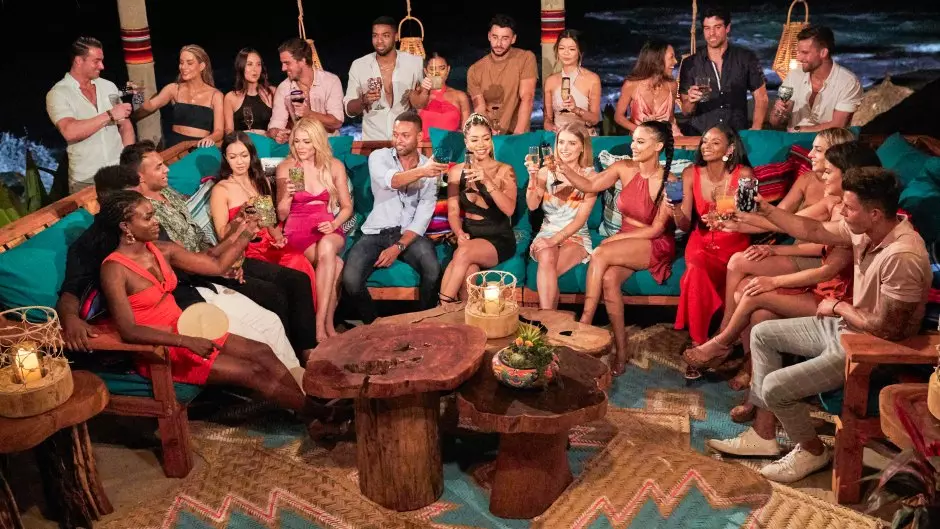 'Bachelor in Paradise' word Maandag (En Dinsdag!) vir die volgende 2 weke uitgesaai