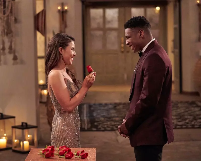 'Bachelor in Paradise' Cast 2022: 8 Mövsüm 'BiP'də kimlər var? 466_9