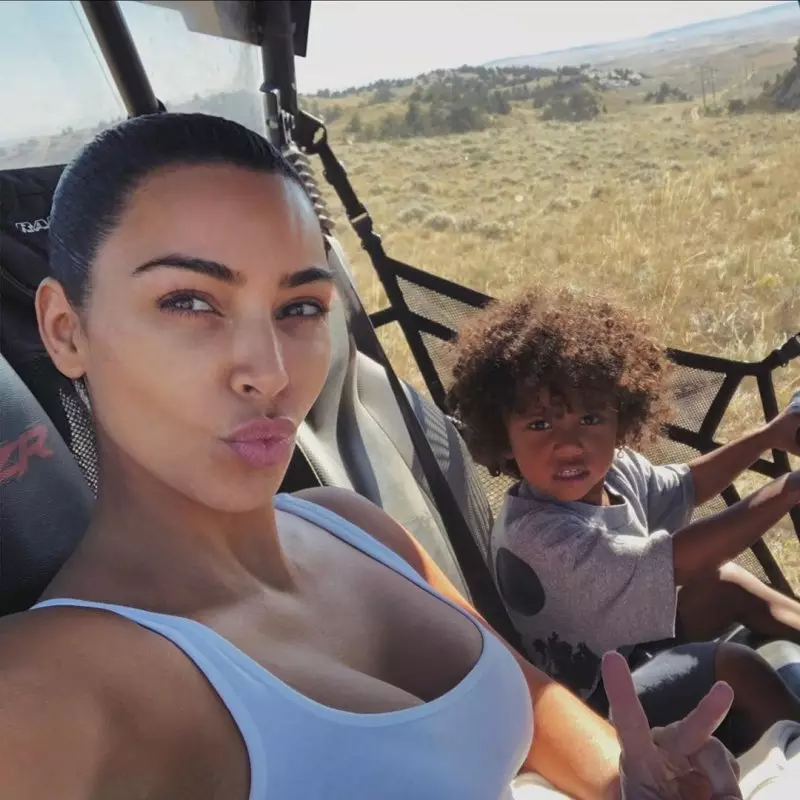 Kardashian-West famyljefoto's