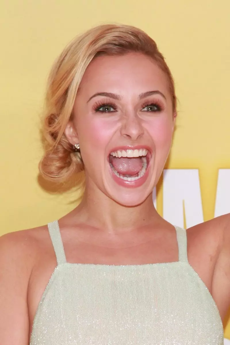 Κακή φωτογραφία του Hayden panettiere