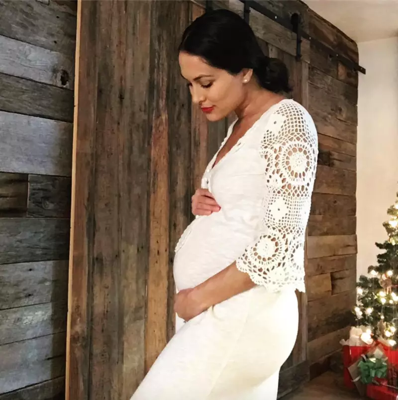 Brie bella enceinte de 20 semaines