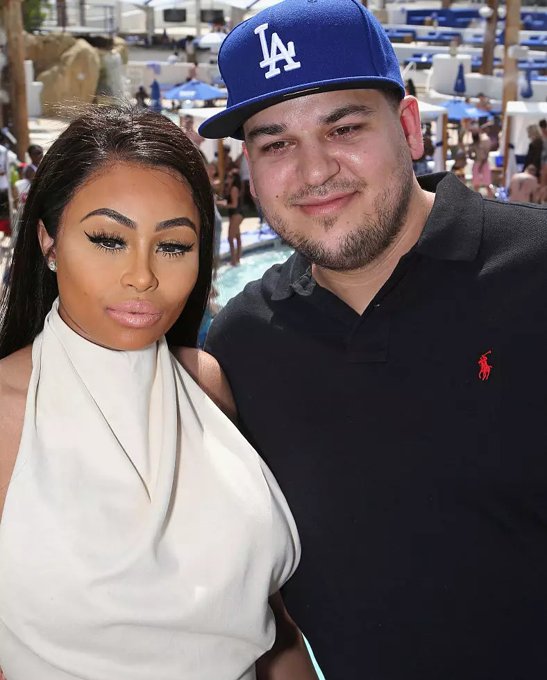 Blac chyna သည် kardashian ကို လုယက်သည်။