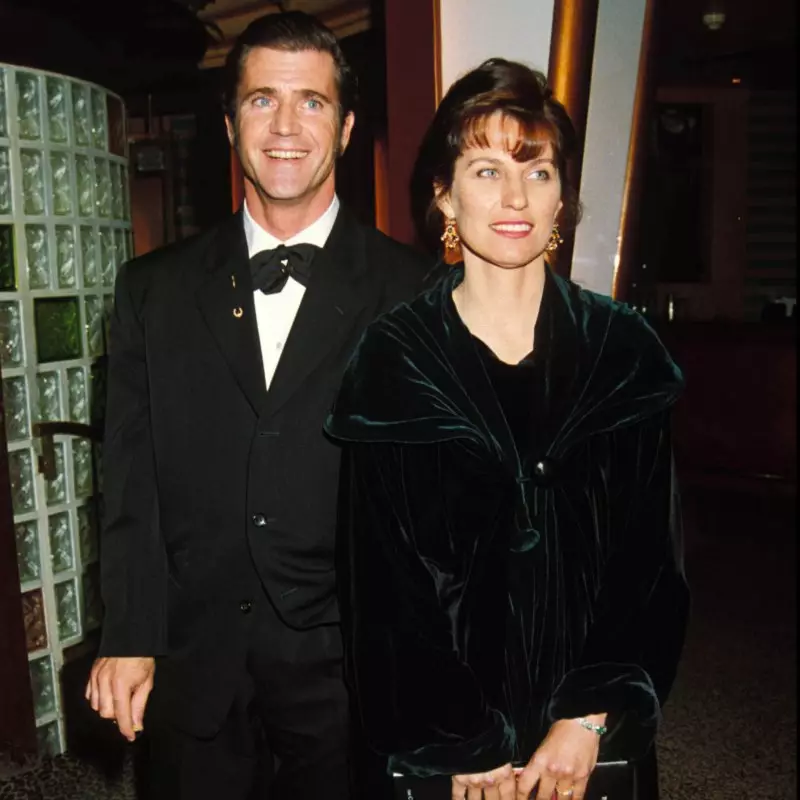 Mel Gibson, Robyn Moore, Gibson