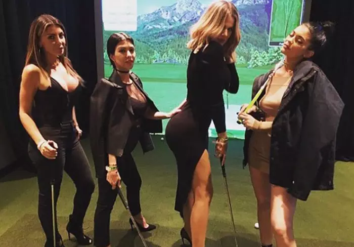 Khloe Kardashian butt 5