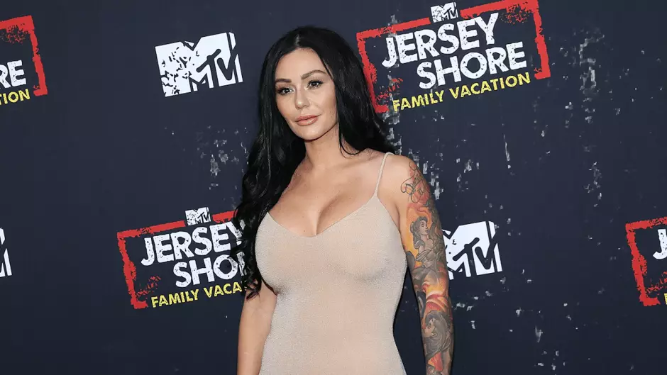 Jwoww 整形手術預告片