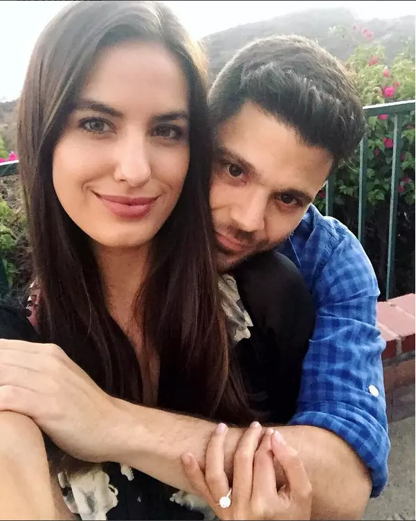 Entourage si jerry ferrara engaged