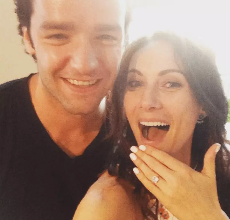 Laura benanti engaged ring nashville