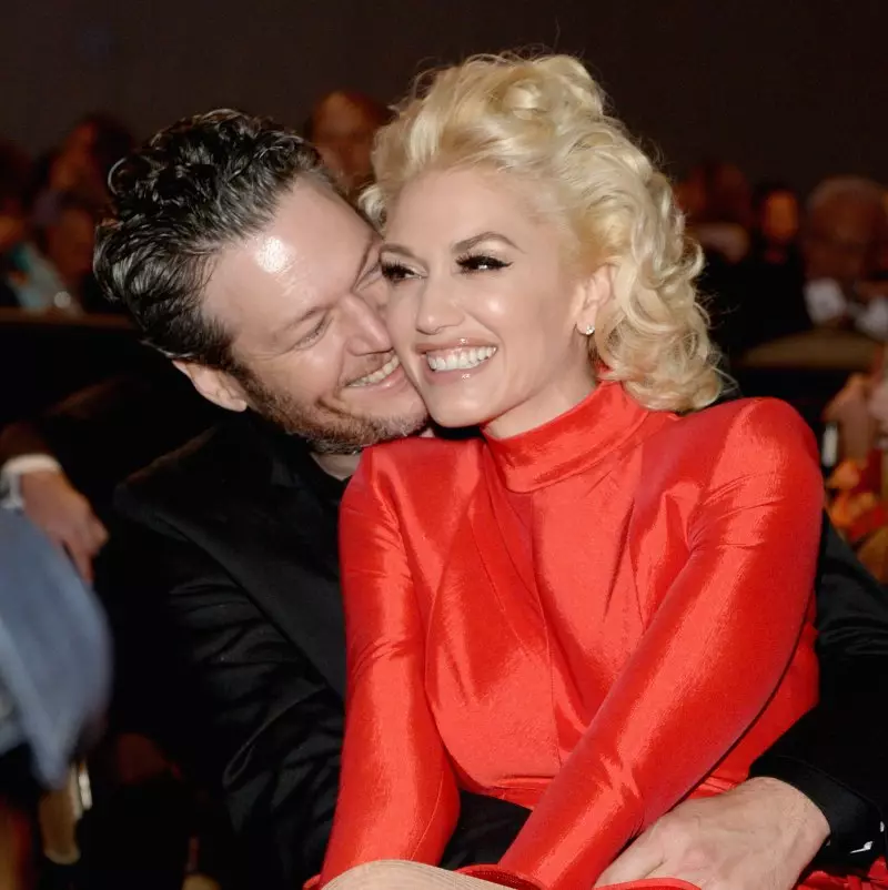 Gwen Stefani blake shelton 5