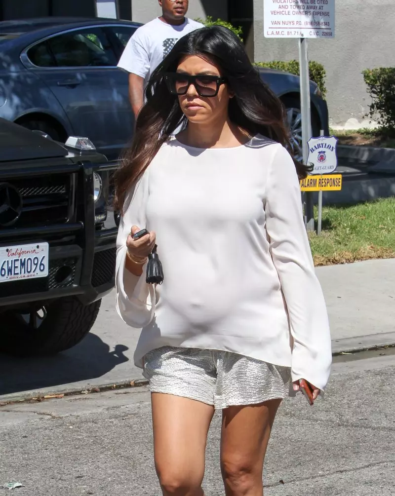 Foto incinta di Kourtney Kardashian