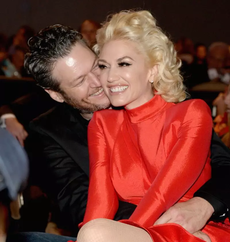 Gwen Stefani Blake shelton grammys 6