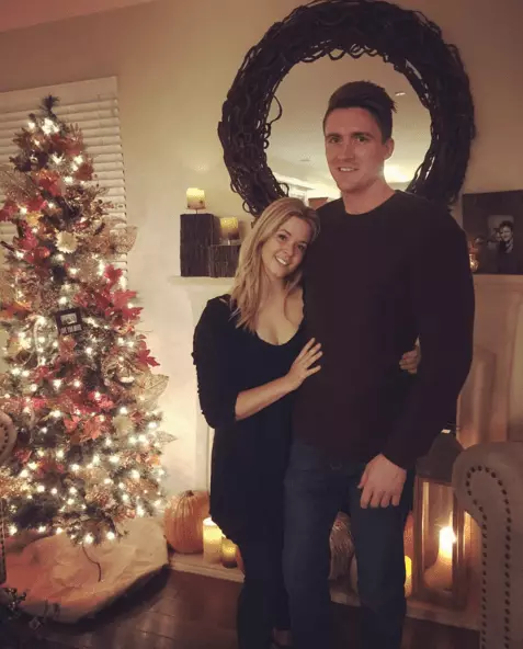 Sasha Pieterse engagé 1