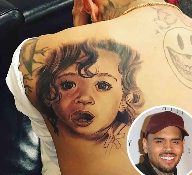 Τατουάζ Chris Brown royalty